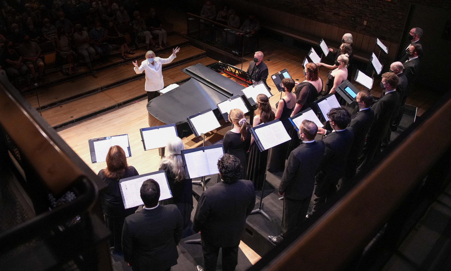 Elmer Iseler Singers – Lydia Adams, Conductor and Artistic Director ...